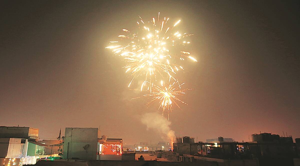 Deepawali fire crackers a taboo in Kerala – Vishwa Samvad Kendra,Assam